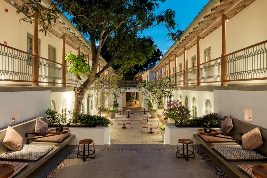 Fort Bazaar | Travel Gallery