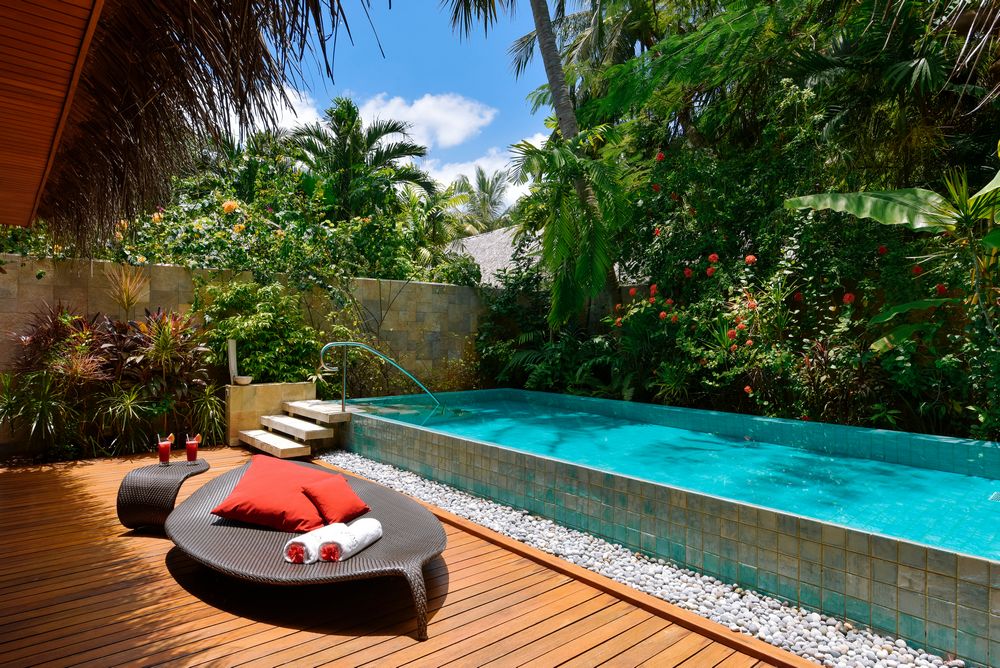 Baros | Travel Gallery