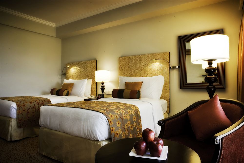 Cinnamon Grand | Travel Gallery